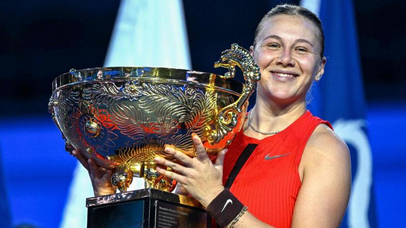 [图]王曼昱3-0何卓佳 晋级WTT中国大满贯女单32强_体育_央视网(cctv.com)